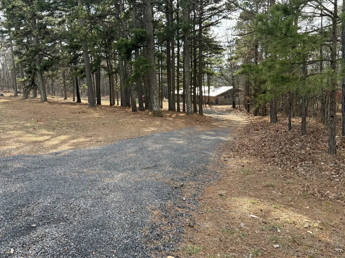 Peaceful Ozarks Living Near Leslie and Mountain View Arkansas